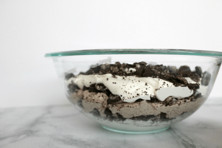 How to Make a Heavenly Chocolate Oreo Cream Dessert