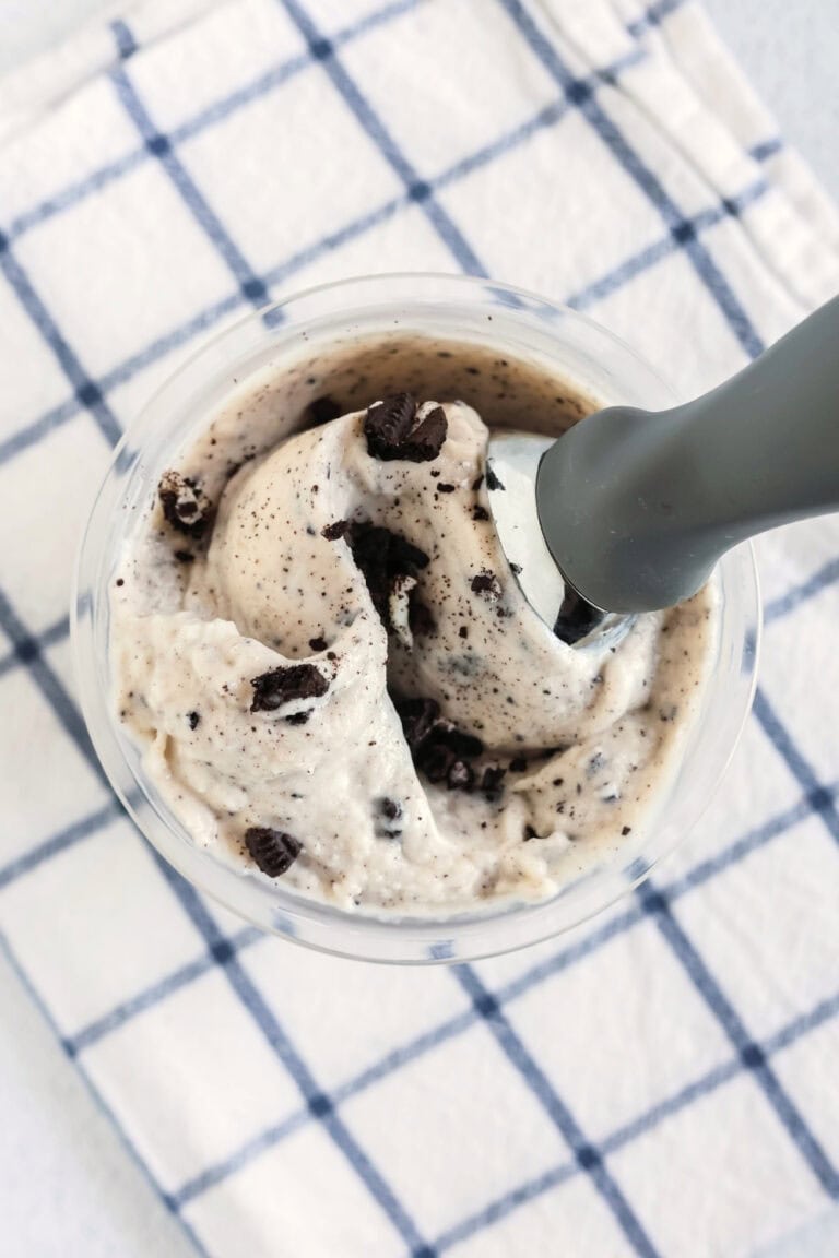 Ninja Creami Cookies and Cream Frozen Yogurt - Margin Making Mom®